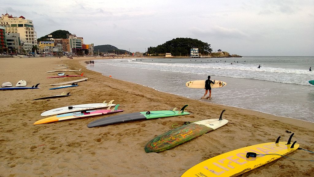 Top 3 Hottest Beaches in Busan – Korea Trip Guide